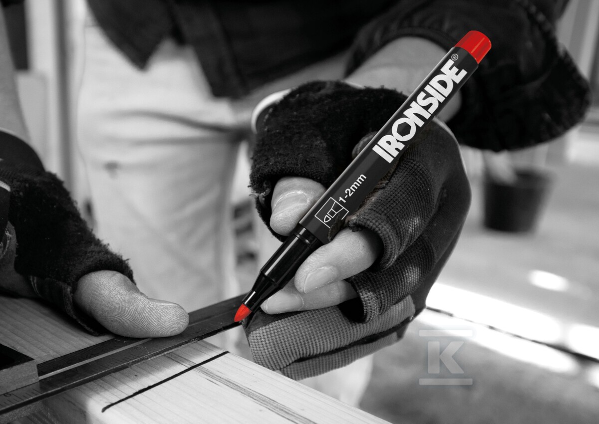 Permanent marker with a thick tip RED 502311228 - Onninen Wholesale